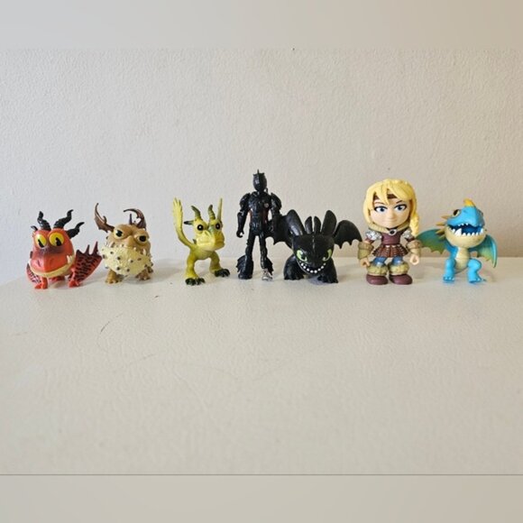Dreamworks | Toys | Dreamworks How To Train Your Dragon Figures Set Of ...